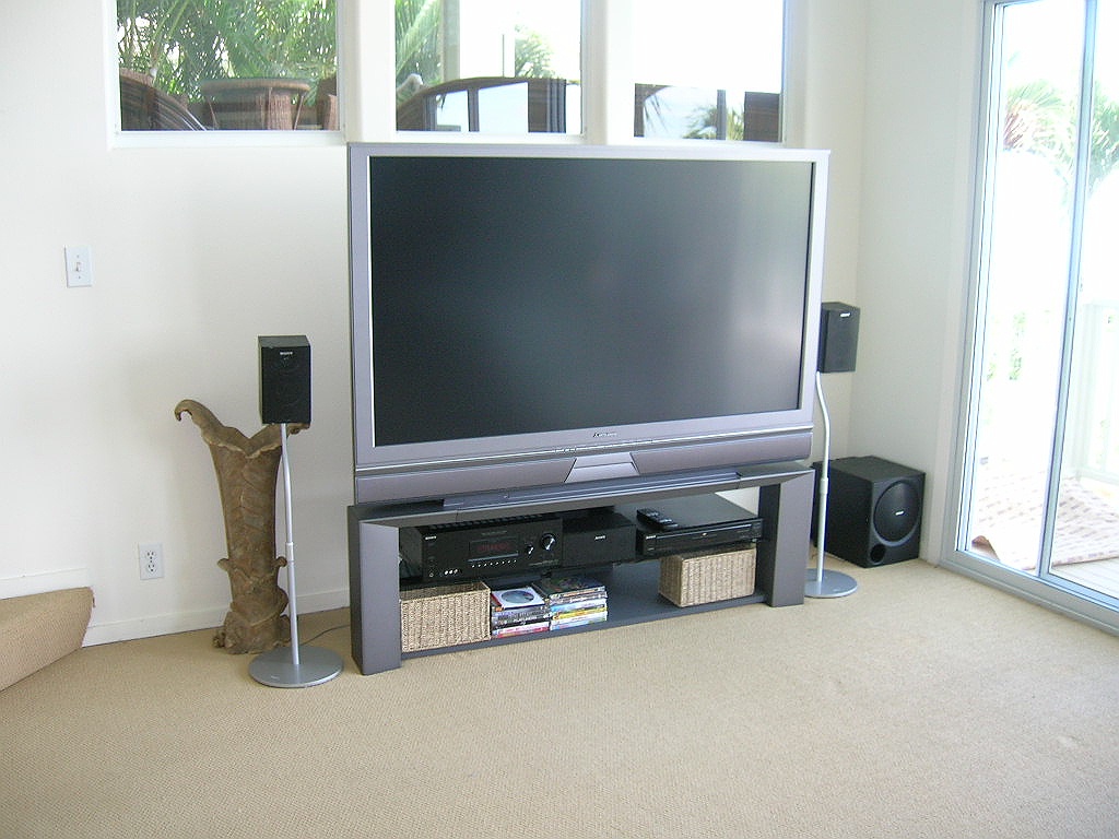 Top 5 Tips to Create A Gorgeous Living Room | Pepperfry